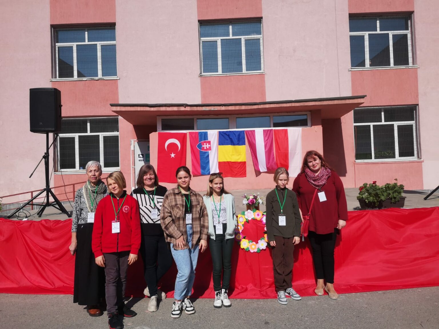 Ogres Centra pamatskola - Skola ar nākotni, ar draudzīgu vidi, vērsta ...